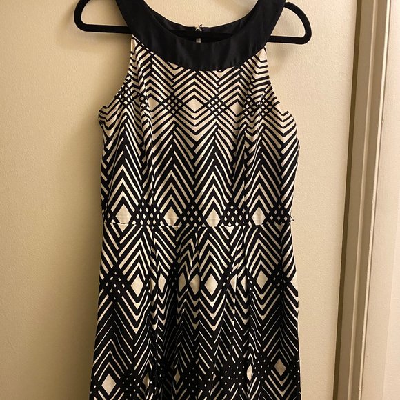 White House Black Market | Dresses | White House Black Market Black And ...